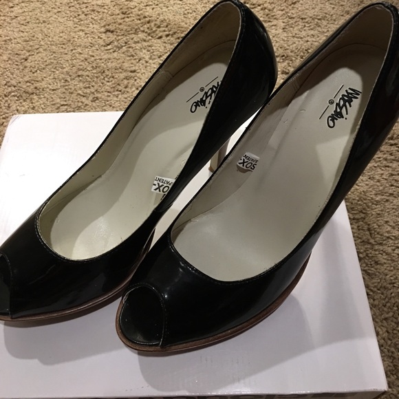 Mossimo Supply Co. | Shoes | Mossimo Black Platform Heels | Poshmark
